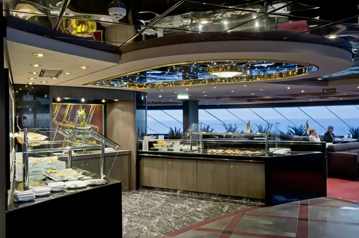 Crociera Mediterraneo da Civitavecchia - Roma, le 10/10/2025 di 749 € a bordo della MSC Divina