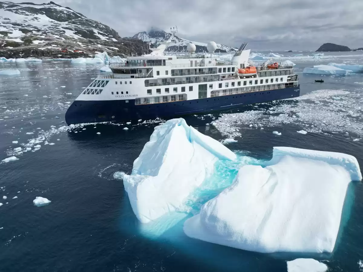 Ocean Explorer (Quark Expeditions) : Crociere 2025 – 2026, prezzi, foto ...